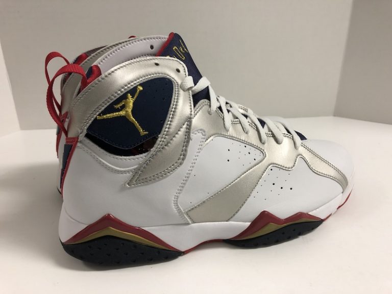 Buy Vintage Nike Air Jordan VII Retro "Olympic" (2004) | 304775-171