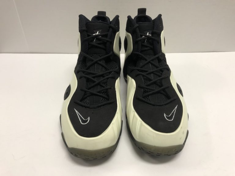 Vintage Nike Air Zoom Rookie - Glow In The Dark (2011) 472688-101